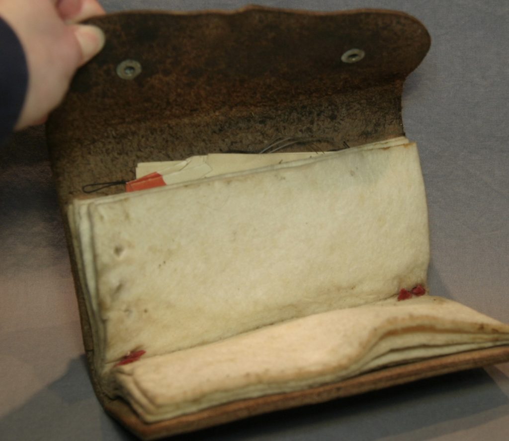 CommonSense Model 1851 Fly Book Fly Wallet w/Box - Lava Creek Trading ...