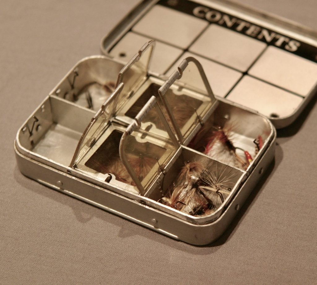 Small Wheatley Silmalloy Metal 6 Compartment Fly Box w/Flies - Lava ...
