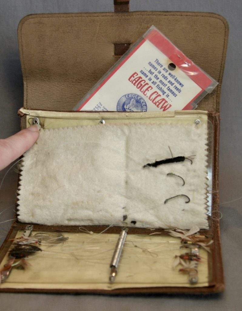 CommonSense Belted Fly Book Wallet - Lava Creek Trading Company