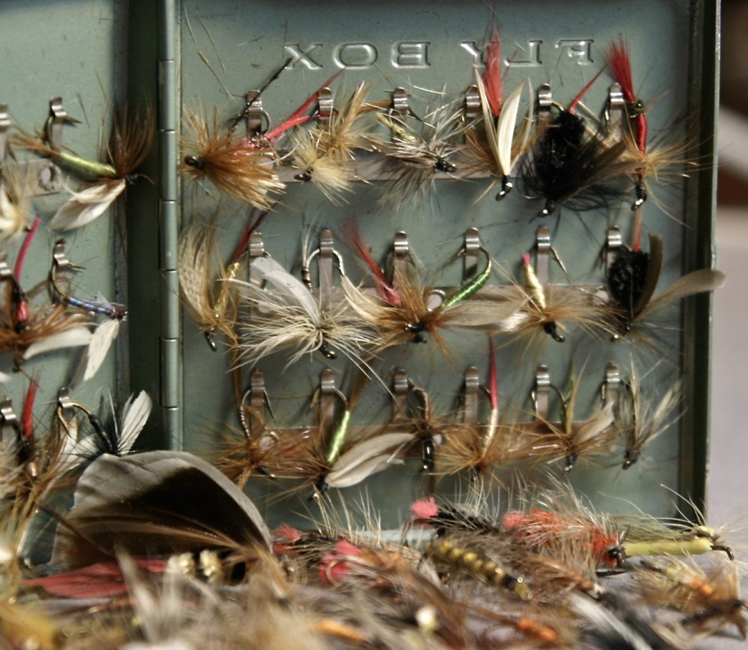 FLY BOX Small Green Perforated Fly Box w/Flies - Lava Creek Trading Company